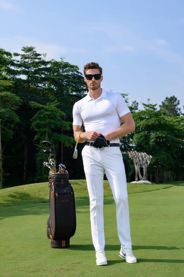 Nam MC VTV là trai Tây, đẹp như tài tử khiến bao cô gái mê mệt là ai?