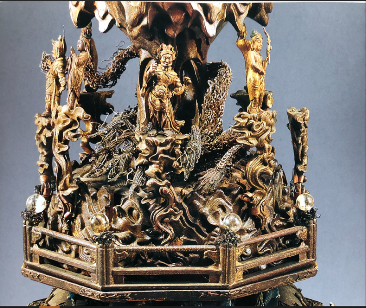 Đi bắt chim vô tình phát hiện kho báu khủng bên trong tháp cổ