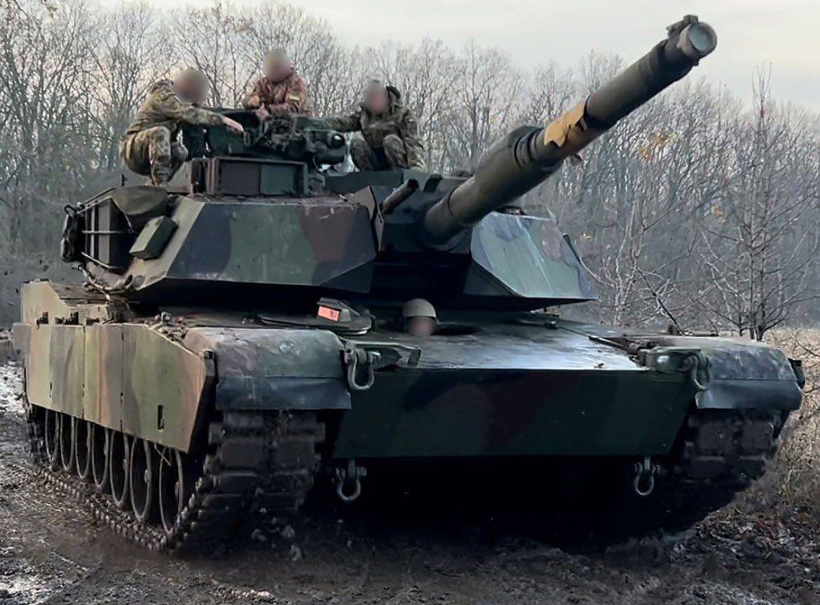 Loại vũ khí Nga khiến xe tăng M1 Abrams của Ukraine chưa thể xuất trận?