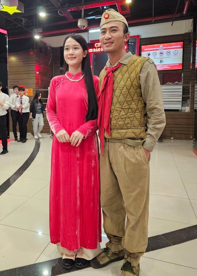 Trang phục người Hà Nội những năm 1940 trong 'Đào, phở và piano'