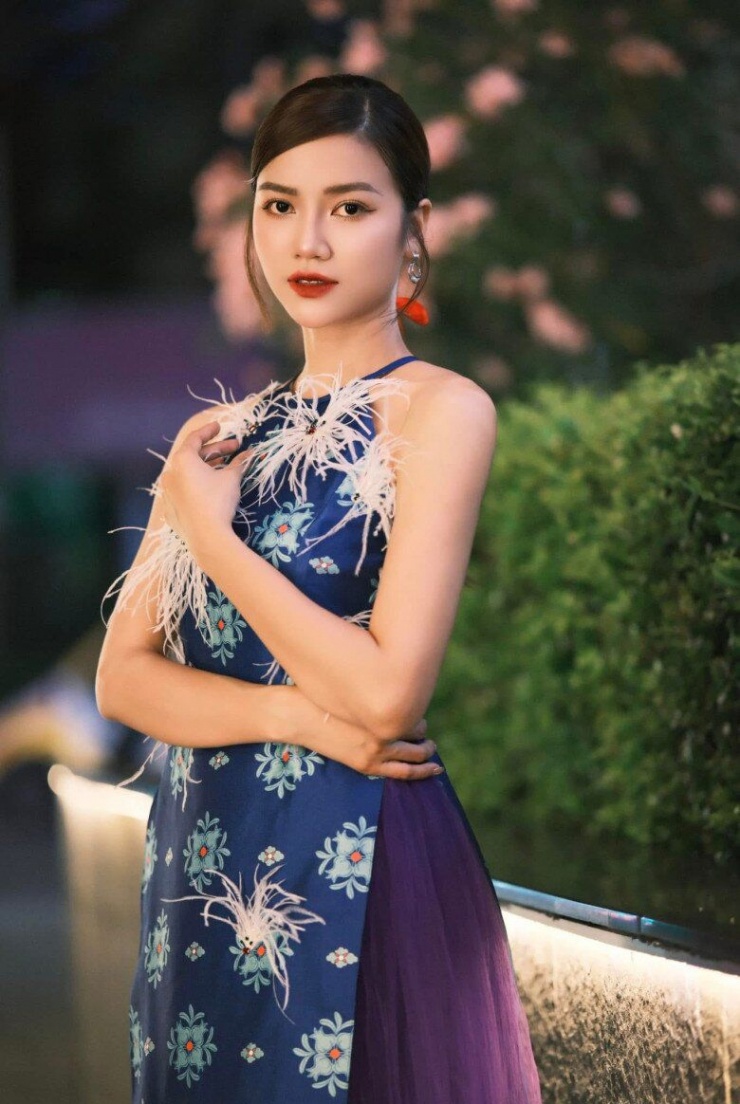 Mỹ nhân diện áo dài đẹp nhất "vũ trụ VTV" khiến hội chị em thi nhau học hỏi