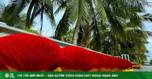 Làng nghề làm nhang truyền thống trăm năm Lê Minh Xuân tất bật cuối năm