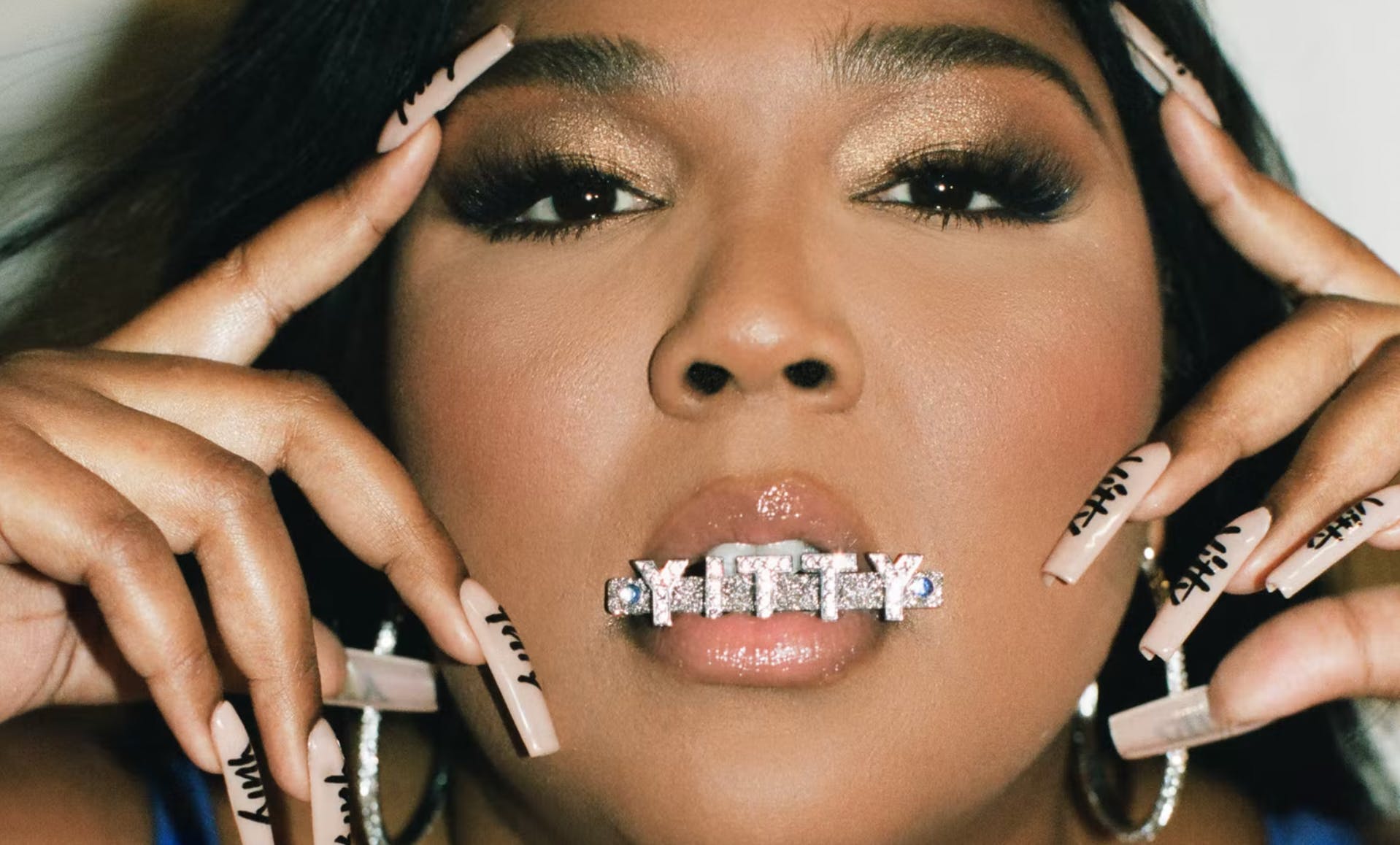 Yitty định hình lại kích cỡ trong thời trang