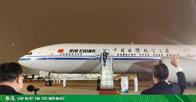 Lãnh sự quán TQ ở Houston bị đóng cửa: Toàn bộ nhân viên về nước