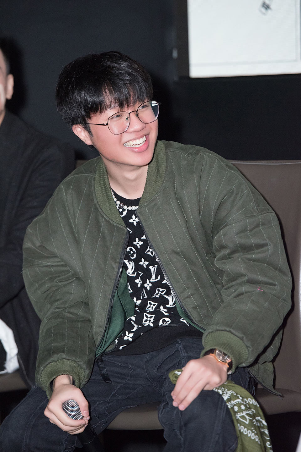 Hơn 100 rapper quy tụ gây náo loạn Sài Gòn