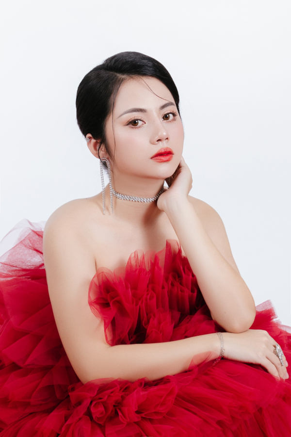 Thảo Phan - 9X với hành trình chinh phục ngọn lửa đam mê kiến tạo sắc đẹp