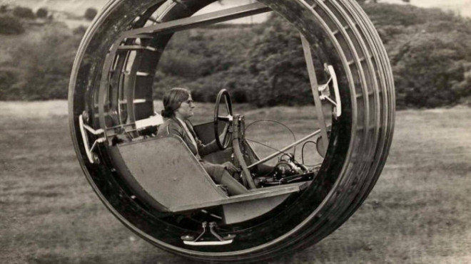 Những mẫu xe có thiết kế kỳ lạ nhất từng được sản xuất