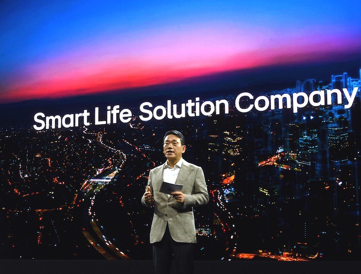 LG ngược dòng ngoạn mục với doanh thu kỷ lục, mục tiêu 2030 còn "khủng" hơn