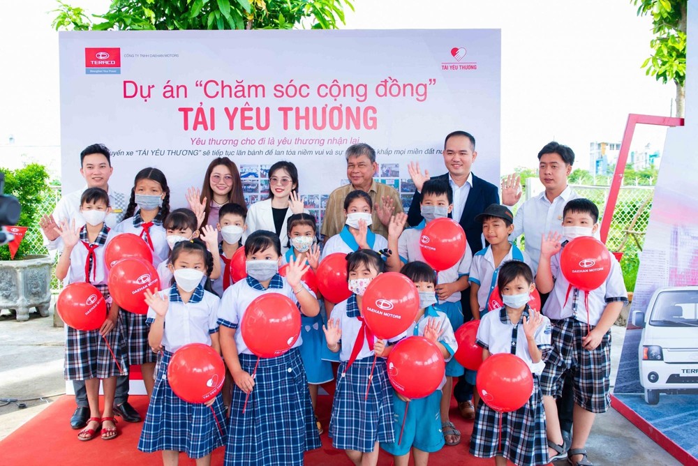 Daehan Motors kỉ niệm hành trình 10.000 xe TERA100 tại Việt Nam