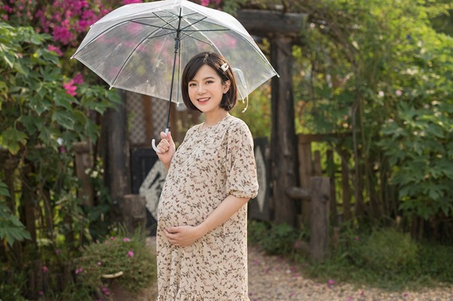 Hot girl M.U Tú Linh sống ra sao sau 2 năm kết hôn với doanh nhân điển ...