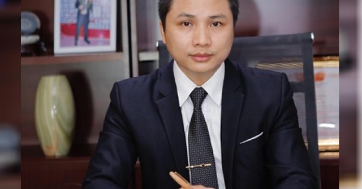 CEO khuyết tật Trần Văn Tiên sở hữu 28.000 mẫu thiết kế trang sức