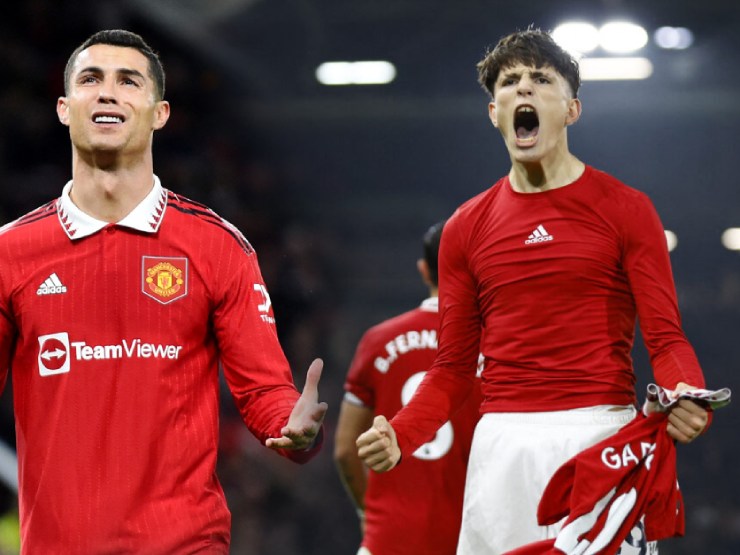 "Trận cầu điên rồ" rung chuyển World Cup, Ronaldo thất nghiệp vì bị MU ...