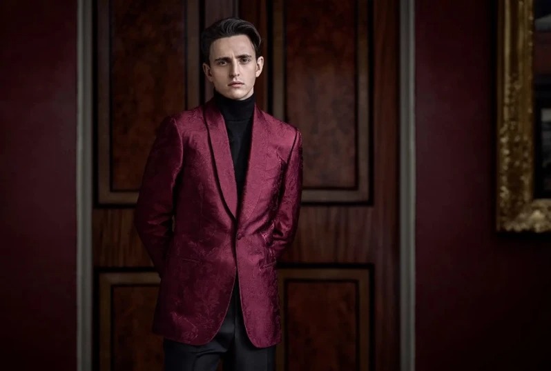 Mách chàng "lên đồ" sành điệu cho Tết và Giáng sinh