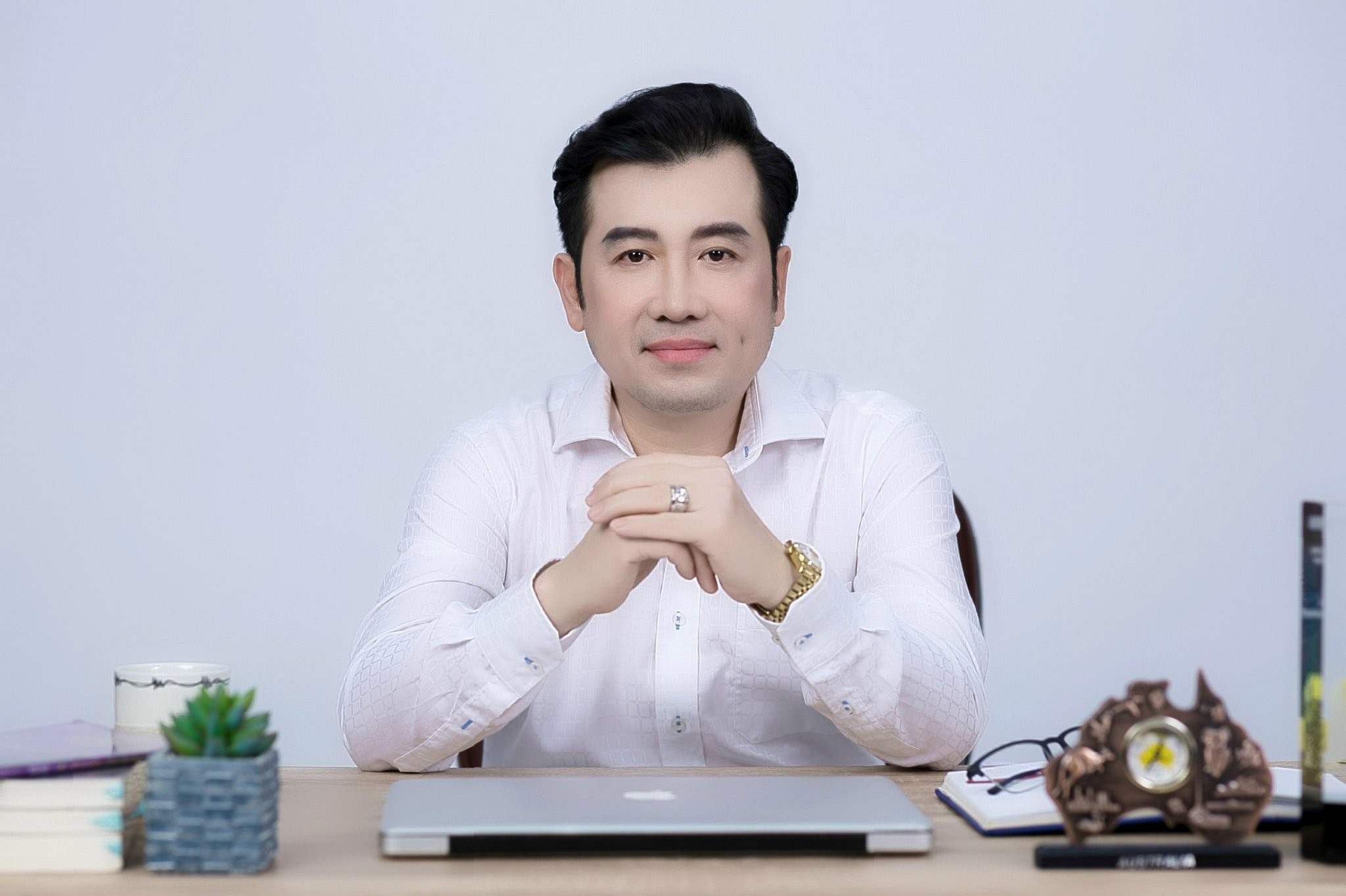 Tiến sĩ Trần Thanh Huy - khách mời đặc biệt góp phần tạo nên một ngày Nhà Giáo Việt Nam đáng nhớ