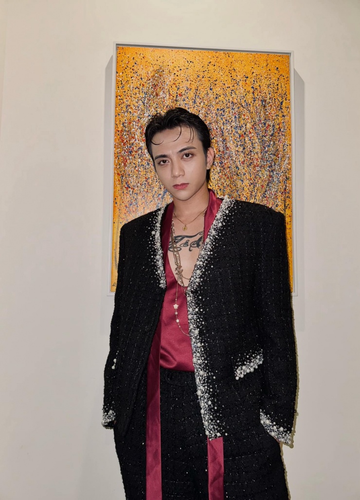 Phong cách thời trang đậm chất "hoàng tử" của Soobin Hoàng Sơn