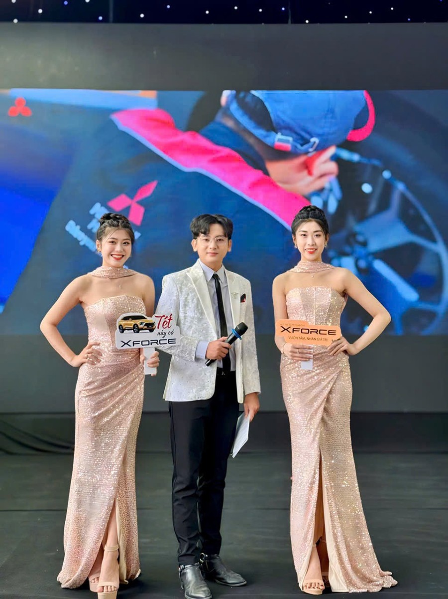 MC & ca sĩ Minh Phúc - Người kết nối câu chuyện tình yêu trong các Luxury Wedding