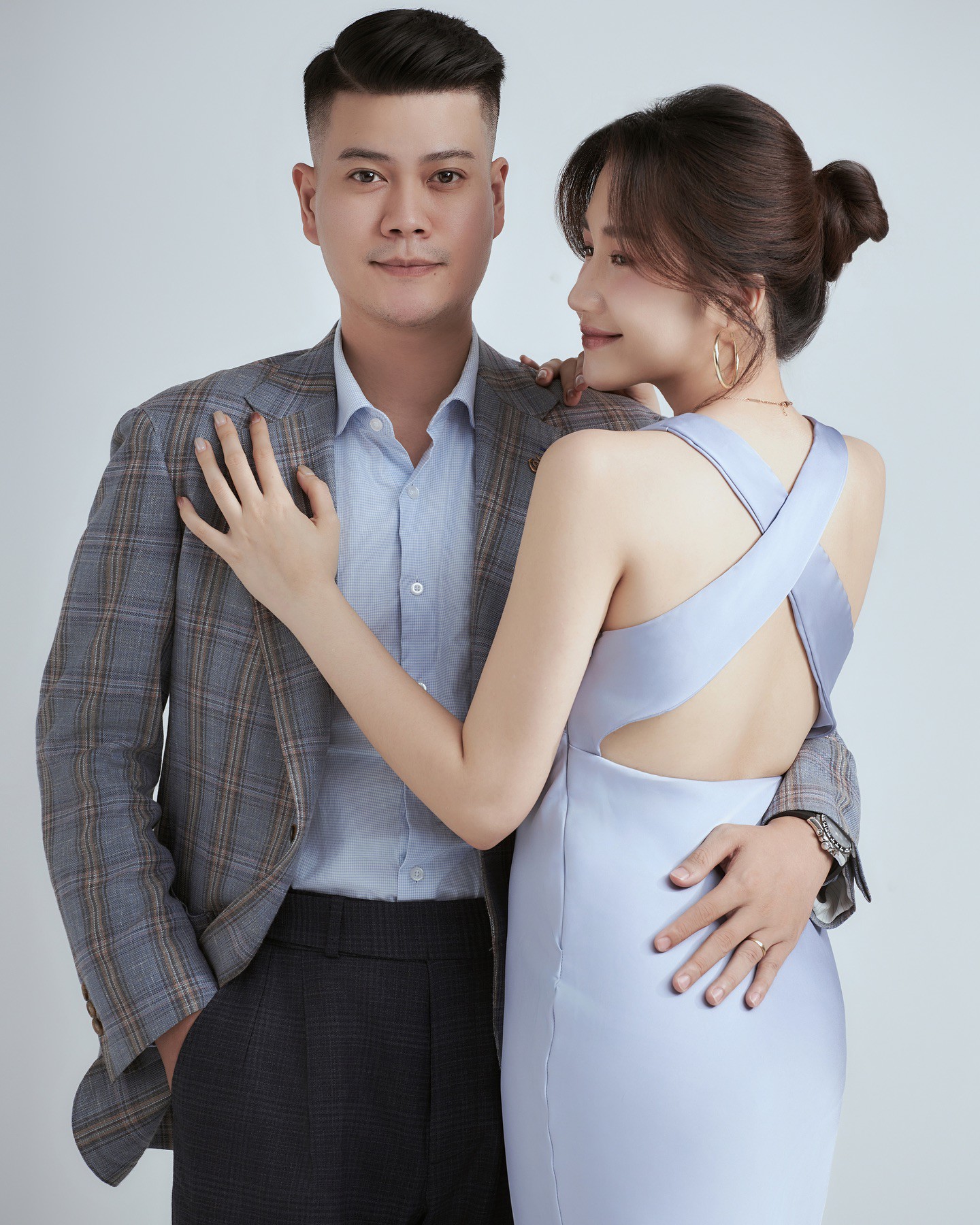 "Trai tân” say đắm mẹ đơn thân suốt hơn 1 thập kỷ