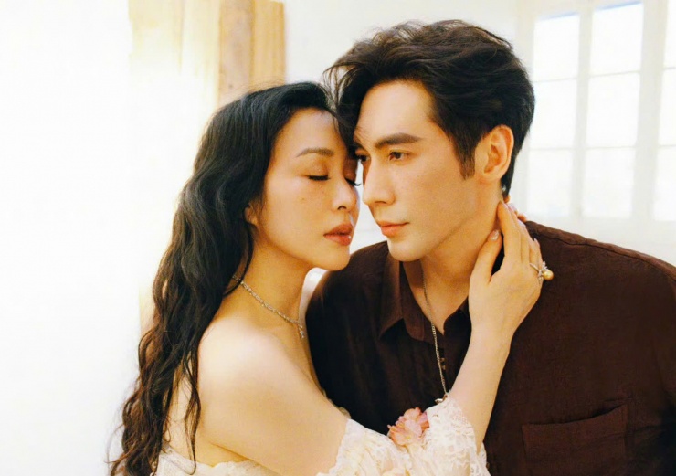 Mỹ nhân gốc Việt đẹp nhất châu Á: Nhan sắc U60 như bị thời gian bỏ quên